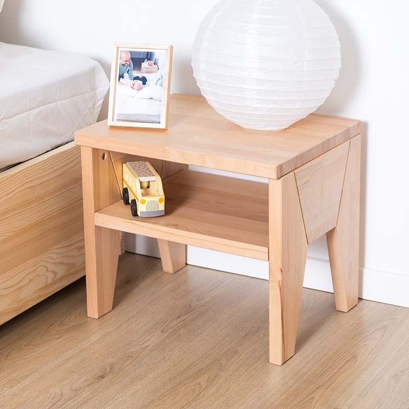 Table de chevet pour enfant en bois de hêtre, fabriquée en France